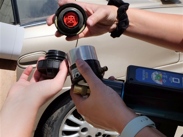 Free gas cap testing and replacement offered to reduce ozone pollution ...