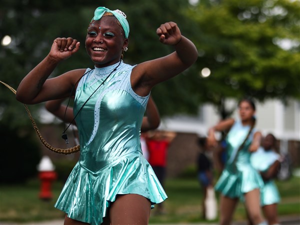 Parade-goers celebrate 17th annual African American Festival | The Blade
