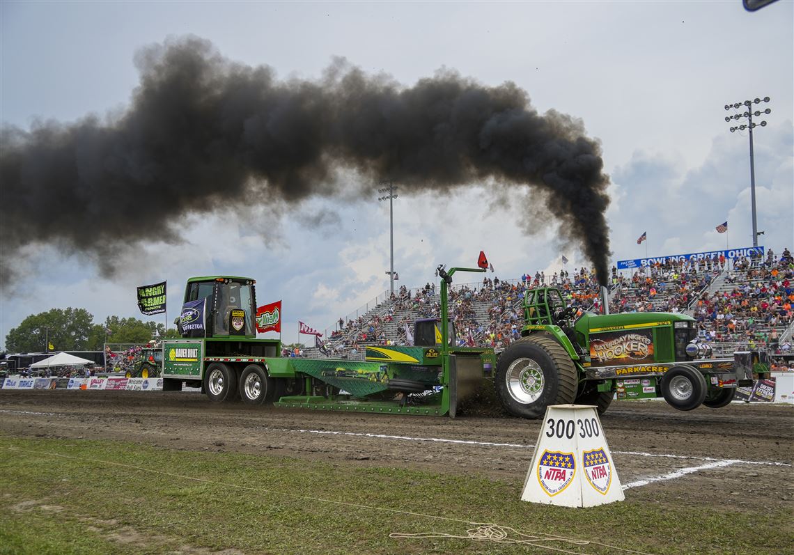 Ohio Antique Tractor Pulling