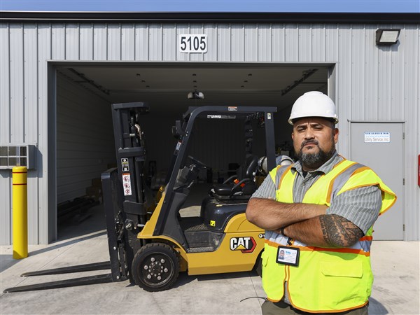 WiFi, shared forklift attract businesses to 'co-warehousing' complex ...