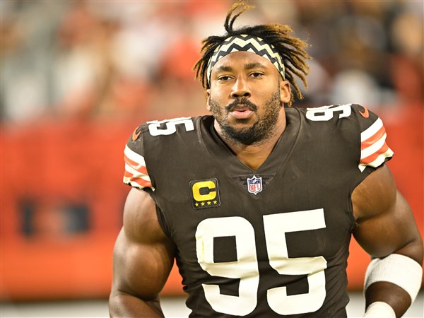 Browns' star Garrett suffers sprain, banged up in car crash | The Blade