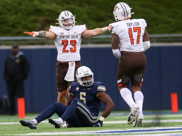 Bowling Green football sees signs of progress after winning MAC opener ...