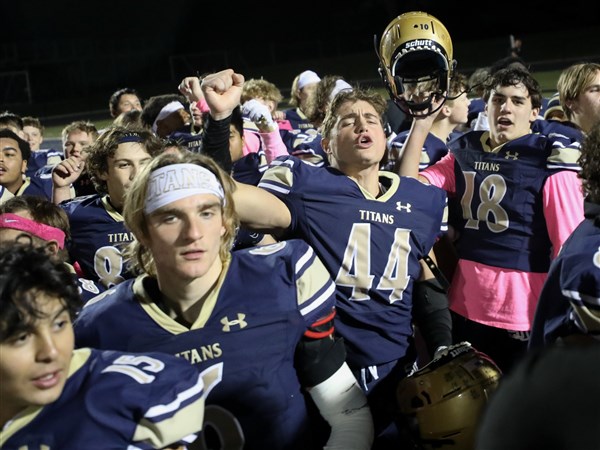 Photo Gallery: St. John's Jesuit vs. St. Francis de Sales football ...