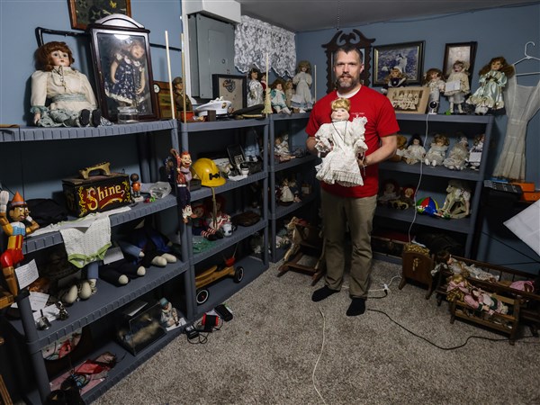 Toledo couple collects 'haunted' objects | The Blade