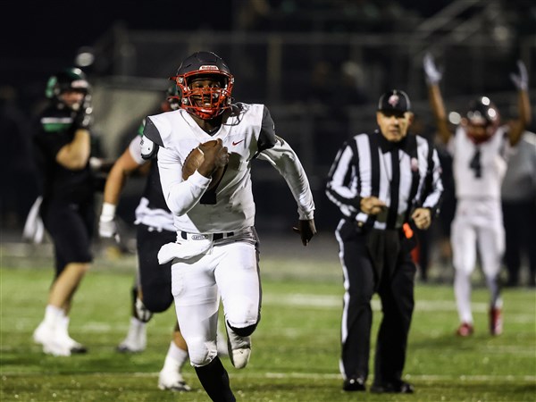 Photo Gallery: Central Catholic vs. Medina Highland playoff football ...