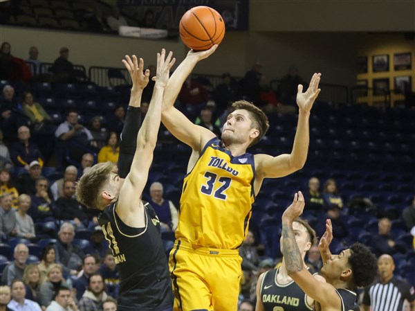 Lights out: Toledo men’s basketball can't miss as Rockets shoot past ...