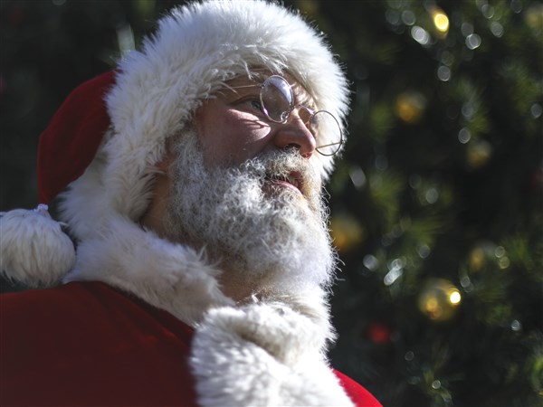 Nathan Vandenbroek inspired to take on Santa's mantle | The Blade