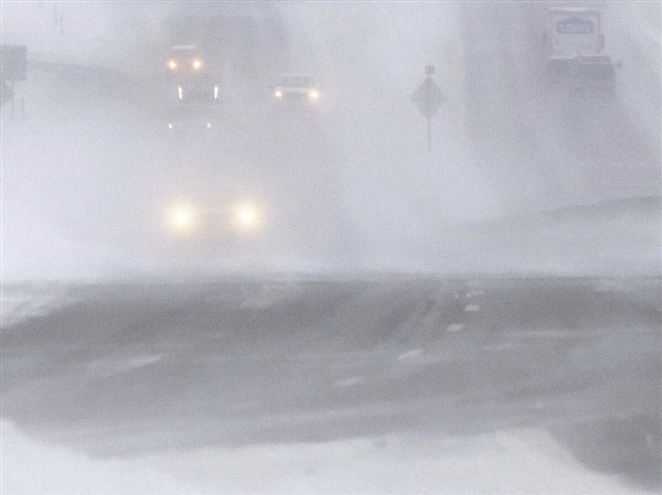 South cleans up from tornadoes as blizzards advance north | The Blade