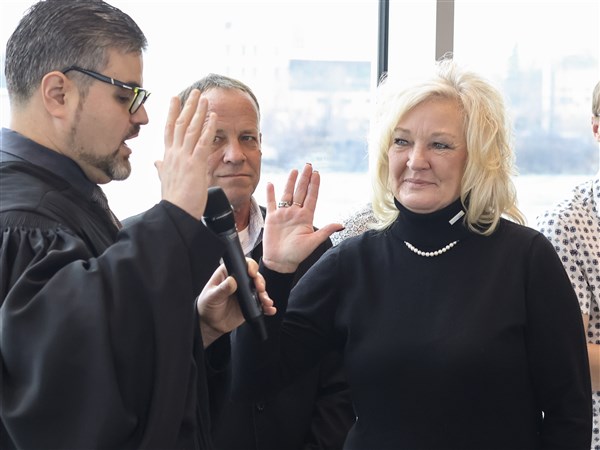 Lisa Sobecki sworn in as newest Lucas County Commissioner | The Blade