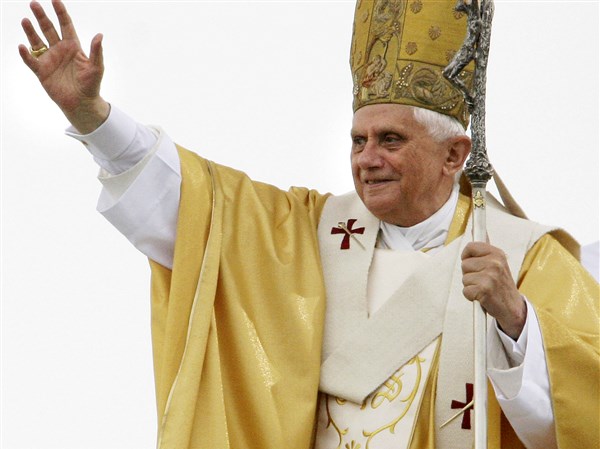 Toledo area Catholics react to death of Pope Benedict | The Blade