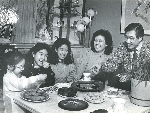 Monday Memories: With feasting and gifts, the Cheung family greeted ...
