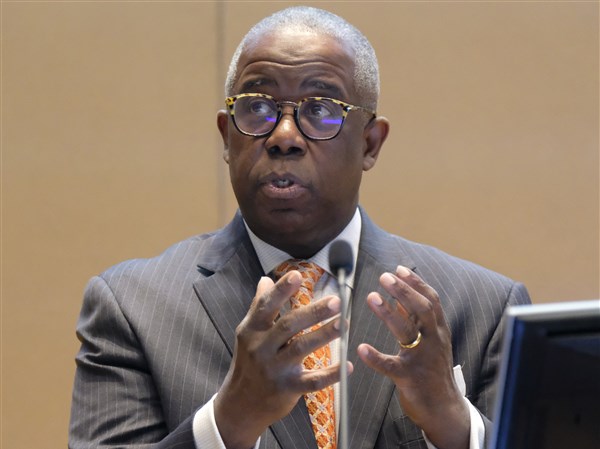 Cleveland doctor talks about ways to end gun violence | The Blade