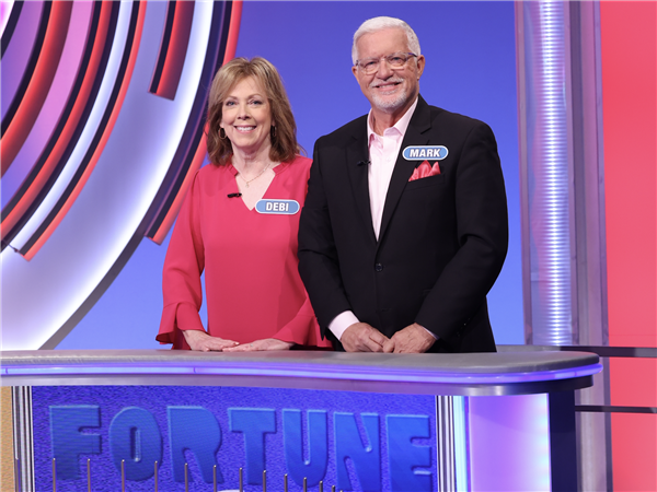 Local couple wins big on 'Wheel of Fortune' | The Blade