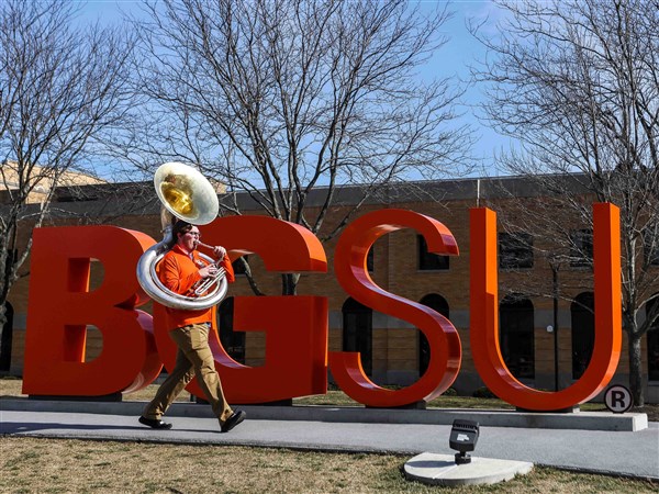 Open house provides students with opportunity to experience BGSU | The ...