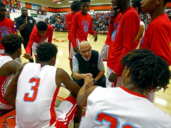 Retiring Bowsher basketball coaches were in it for kids | The Blade