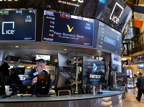 Stocks rise on Wall Street, even the most beaten-down banks | The Blade