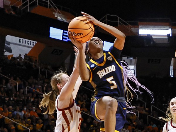 Eye opening: Toledo's Quinesha Lockett rises to the occasion on big ...