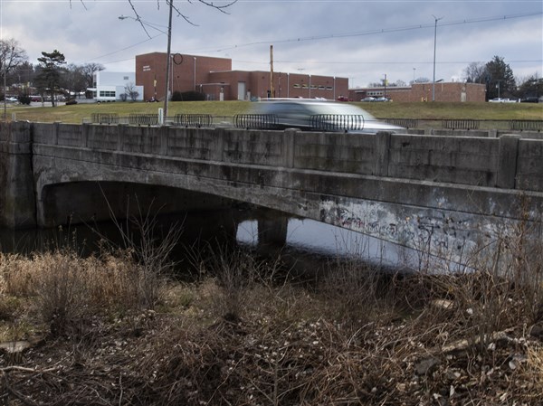 Lane restrictions as Sylvania bridge work approaches | The Blade