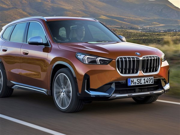 Behind the Wheel: BMW-X1 vs Mercedes-Benz GLB | The Blade