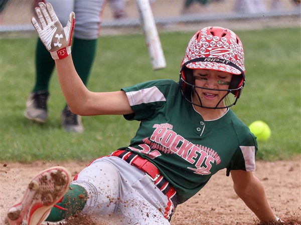 Oak Harbor has reloaded for softball success | The Blade