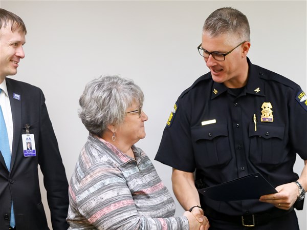 Retired Senior Volunteer Patrol welcomes 17 Toledo volunteers | The Blade