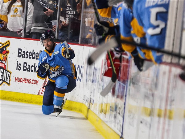 Sweet Sweep: Walleye steamroll Cincinnati 9-2 to take playoff series in ...