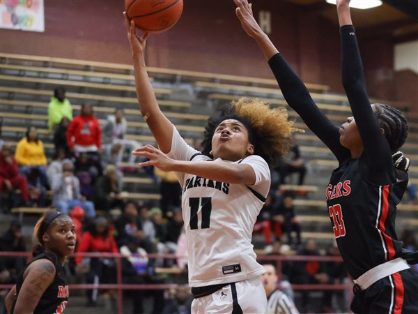 Start girls basketball star Douglas commits to Michigan State | The Blade