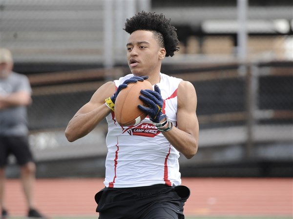 Central Catholic's Jaylen Watson commits to Iowa for football | The Blade