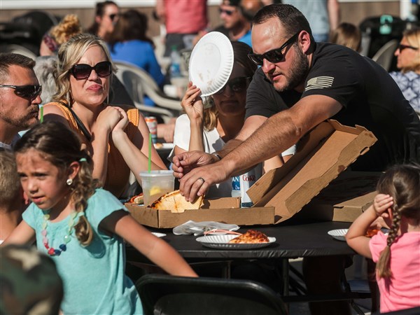 Pizza Palooza serves up slices at Centennial Terrace | The Blade