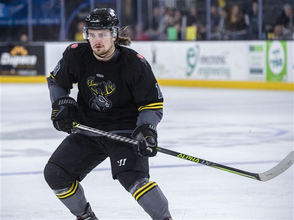 Walleye sign forward Carson Denomie for the upcoming season | The Blade