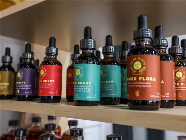 A new Toledo taproom for Boochy Mama's, where culture rules | The Blade