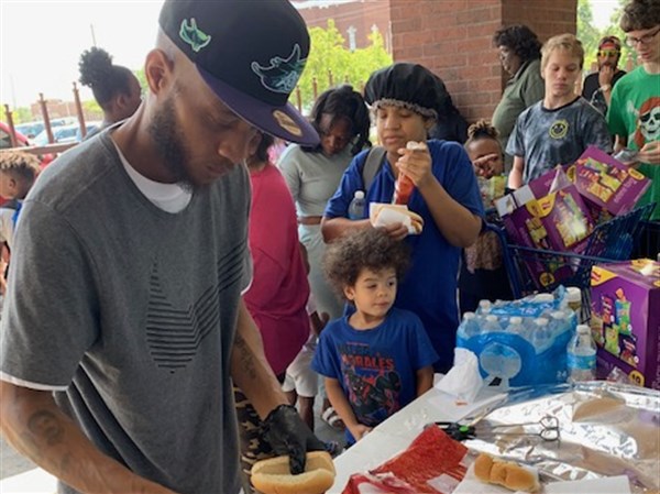 Seaway Marketplace and partners host back-to-school event | The Blade