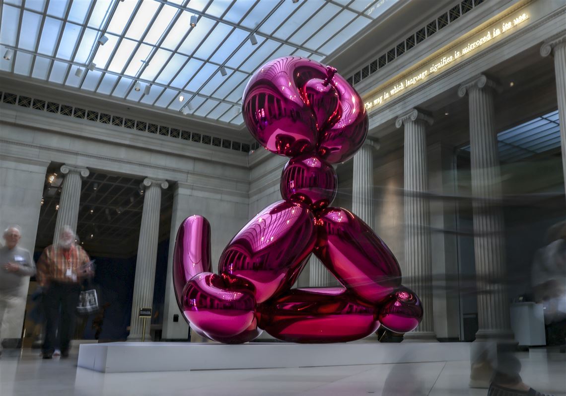 Jeff Koons Balloon Dog Pink
