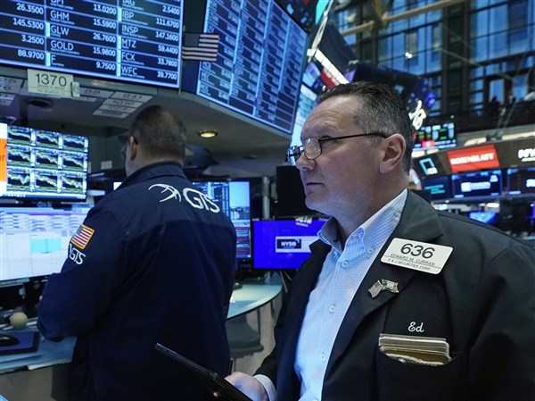 Stock market rises to more records to close out its latest winning ...