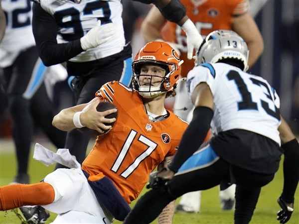 Bears beat Panthers 16-13 to boost their shot at the top pick in the ...