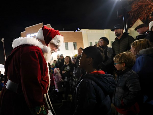 Photo Gallery: Levis Commons Tree Lighting | The Blade