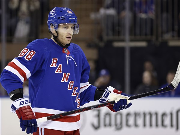 Former NHL MVP Patrick Kane signs with the Red Wings | The Blade