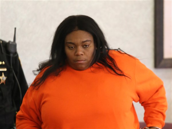 Woman positioned car so husband could shoot at youths, prosecutors say ...