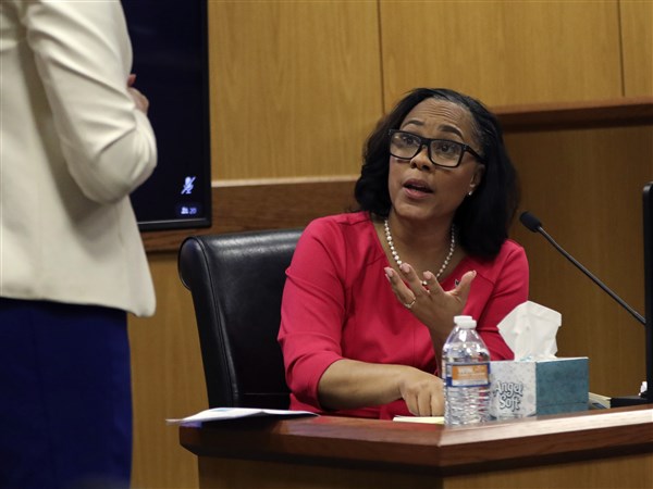 Fani Willis testifies after misconduct claims threaten future of Trump ...