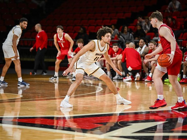Path to regular-season MAC title reopens for Toledo men's basketball ...
