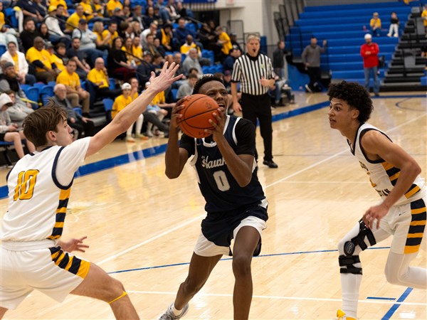 Photo Gallery: Toledo Christian vs Maumee Valley boys basketball ...