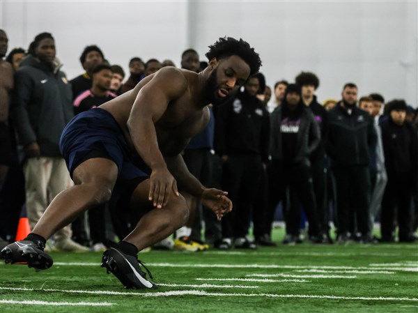 Dallas Gant boosts NFL draft stock at Toledo pro day | The Blade