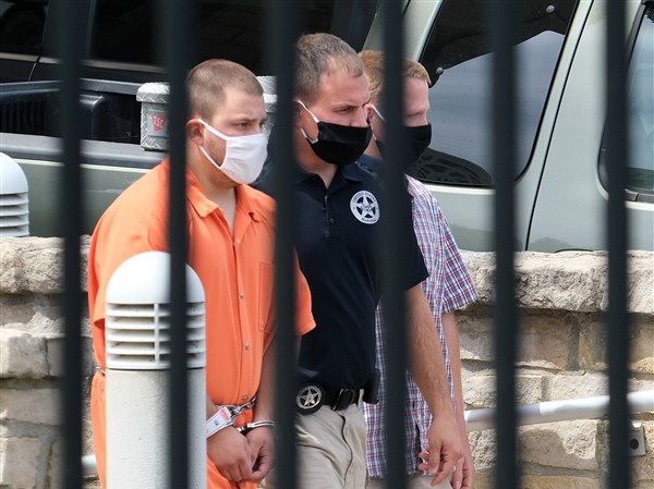 Former Elmore officer gets 13 years in federal child pornography case ...