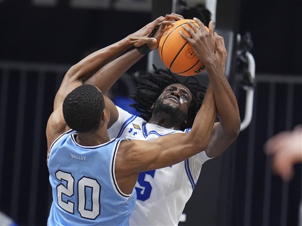 Seton Hall rallies past Indiana State 79-77 to win NIT championship ...