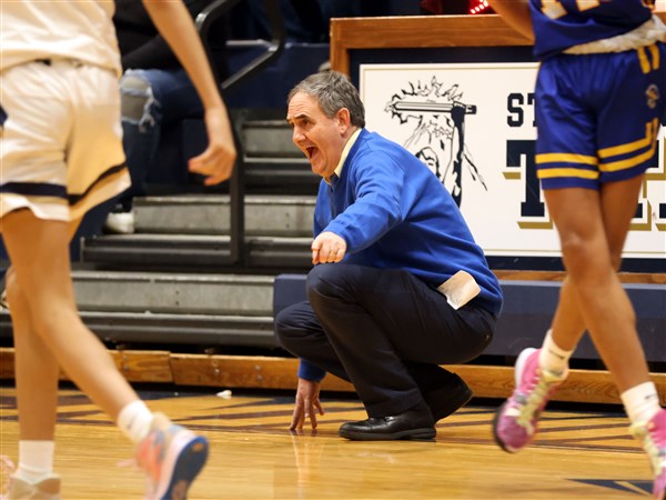 Rucki retires after 25 seasons as Findlay boys basketball coach | The Blade