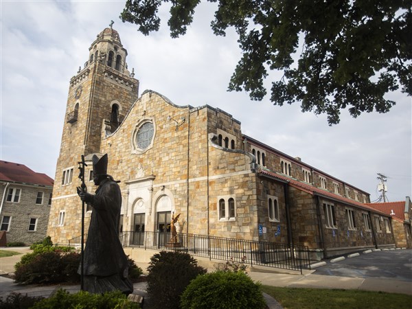 Changing times: Central, North Toledo churches ready for transition to ...