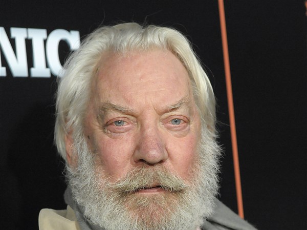 Donald Sutherland, whose career spanned 'M.A.S.H.' to 'The Hunger Games ...
