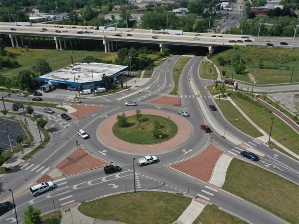 Roundabouts curb severe crashes, study shows, even if fender-benders ...