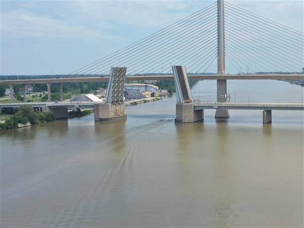 Craig Bridge gates fixed, but electrical problem persists, ODOT says ...
