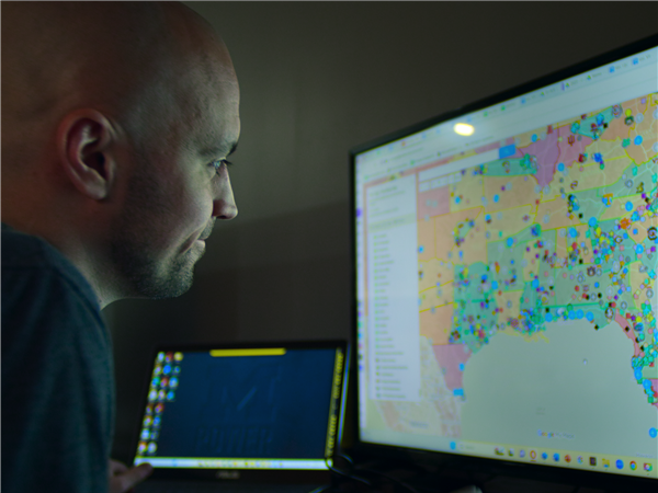 Michigan's ex-sign stealer Stalions tells his side of story in Netflix ...